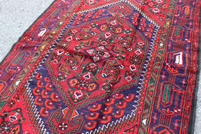 Red 4x6 Hand Knotted Rug with Navy Blue Persian Tribal Designs – Abanirugs