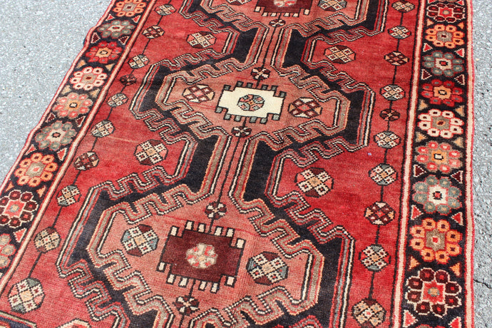 Red & Light Coral 4 x 5 Vintage Wool Hand Knotted Rug – Abanirugs