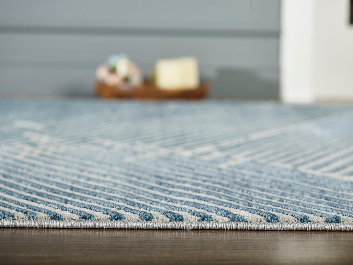 Vista Blue Beige Diagonal Lines Rug – Abanirugs